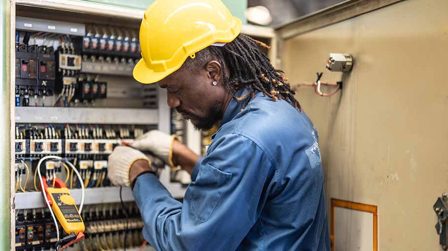 Becoming a Qualified Electrician and Progressing Your Career | City ...